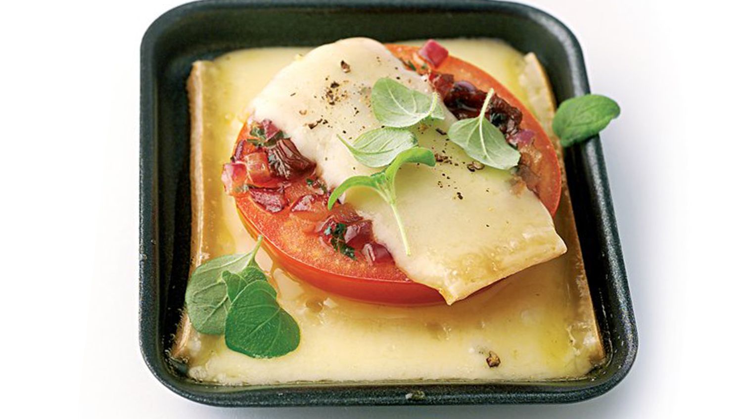 Recette de raclette style pizza | Fromages de Suisse